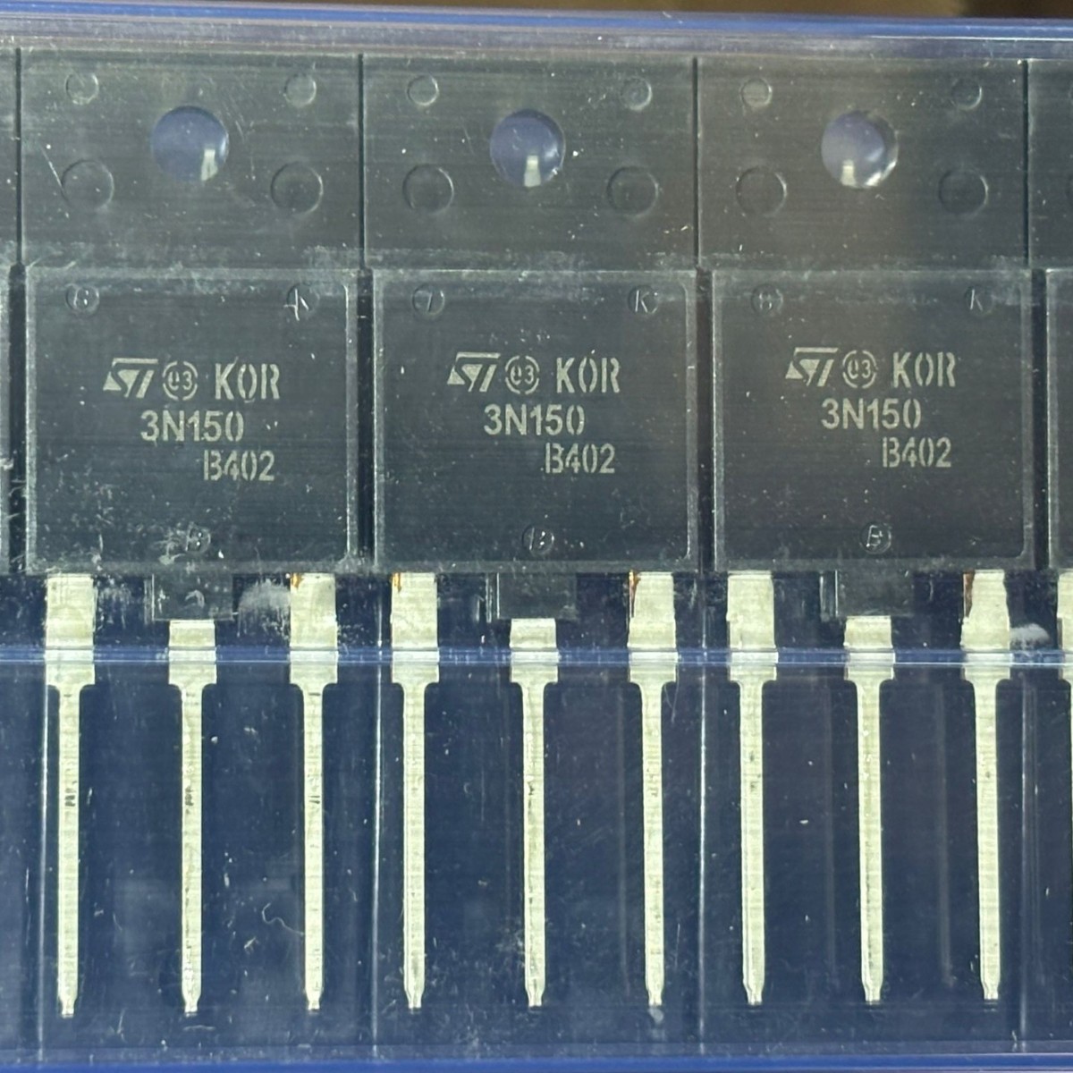 STFW3N150 全新原装 TO-3PF 丝印3N150 场效应管(MOSFET)议价。-阿里巴巴