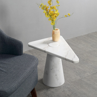三角形茶几客厅家用沙发边几小户型简易宿舍桌子落地创意网红摆件-阿里巴巴