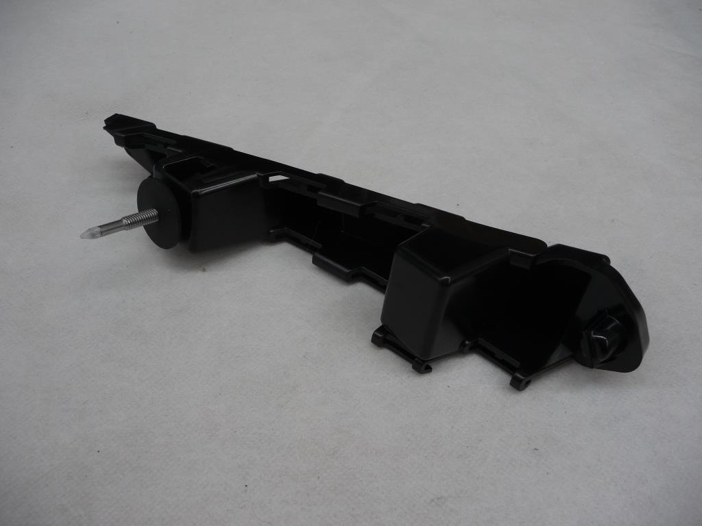 2058800503 2058800603 适用于奔驰W205 C200 后杠支架-阿里巴巴