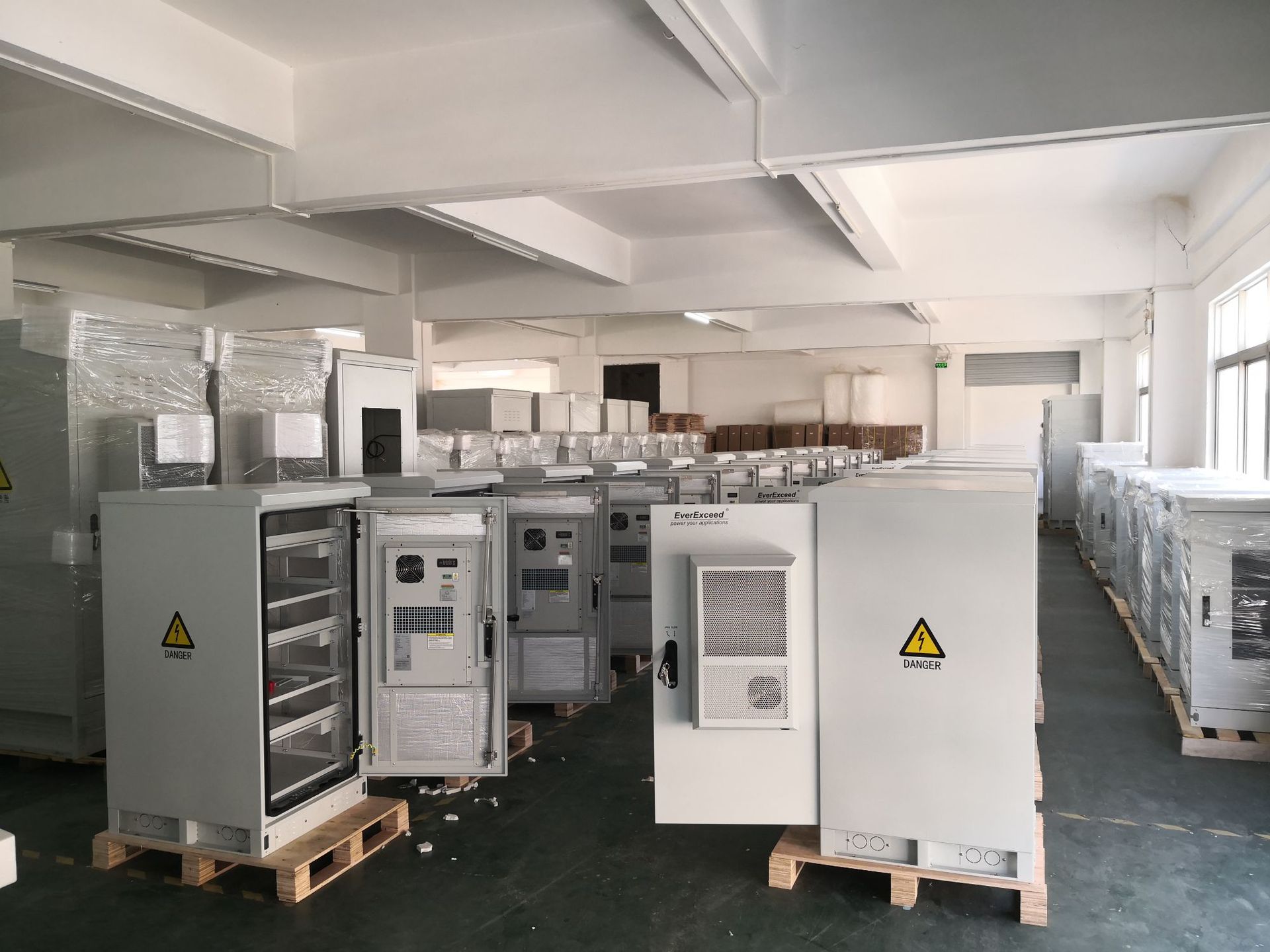 户外电池柜 东莞石排户外磷酸铁锂储能电池机柜生产厂家-阿里巴巴