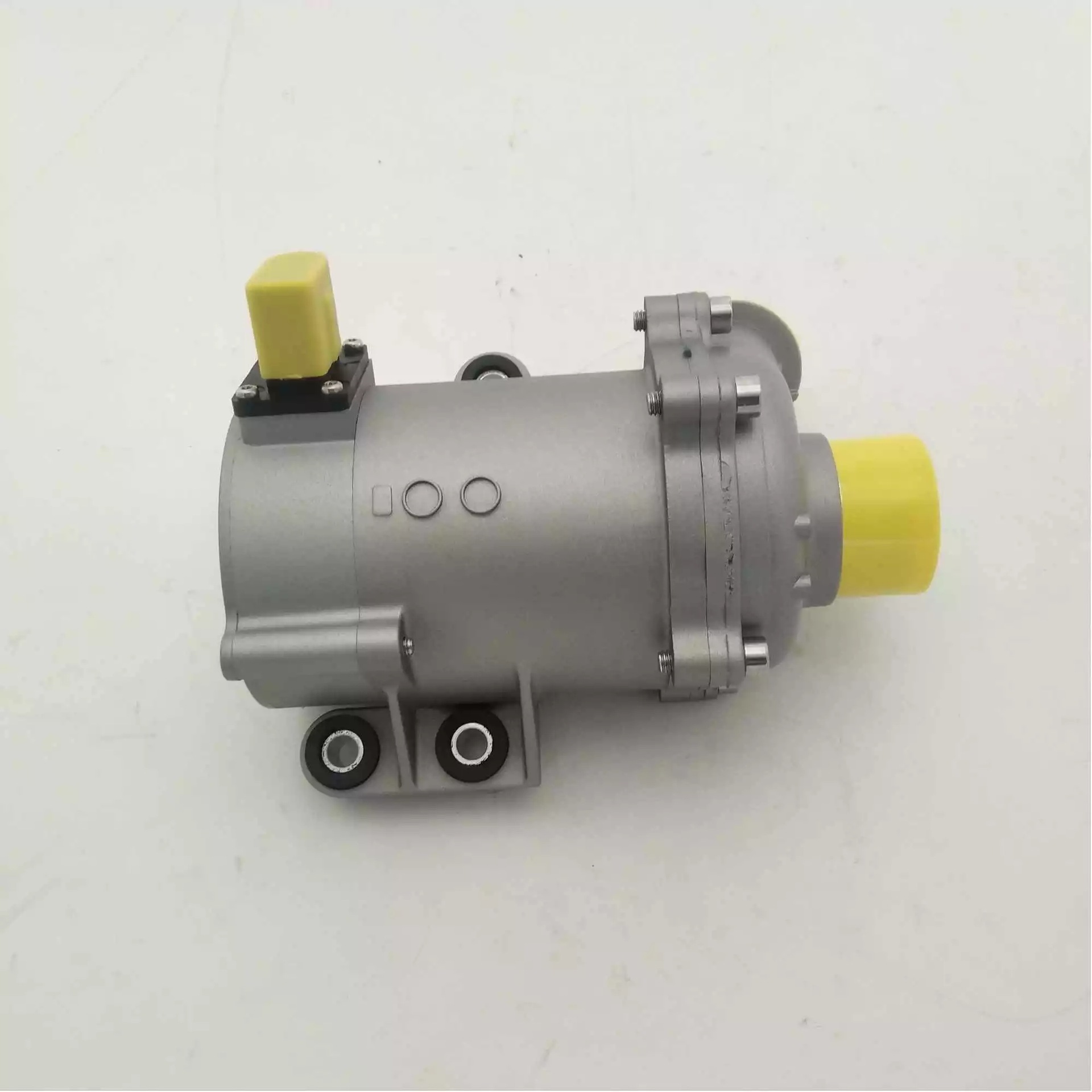 适用于宝马N20扁插电子无刷辅助水泵 附加水泵 11517597715-阿里巴巴