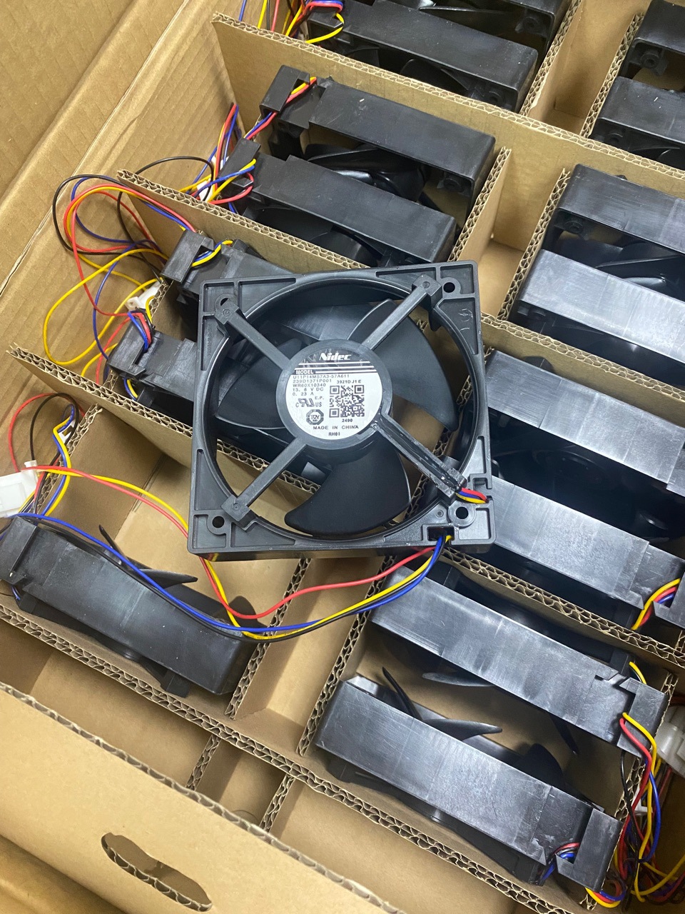 U11P14MS7A3-57A611蒸发机风扇WR60X10340冰箱风扇13.6v0.23A电机-阿里巴巴