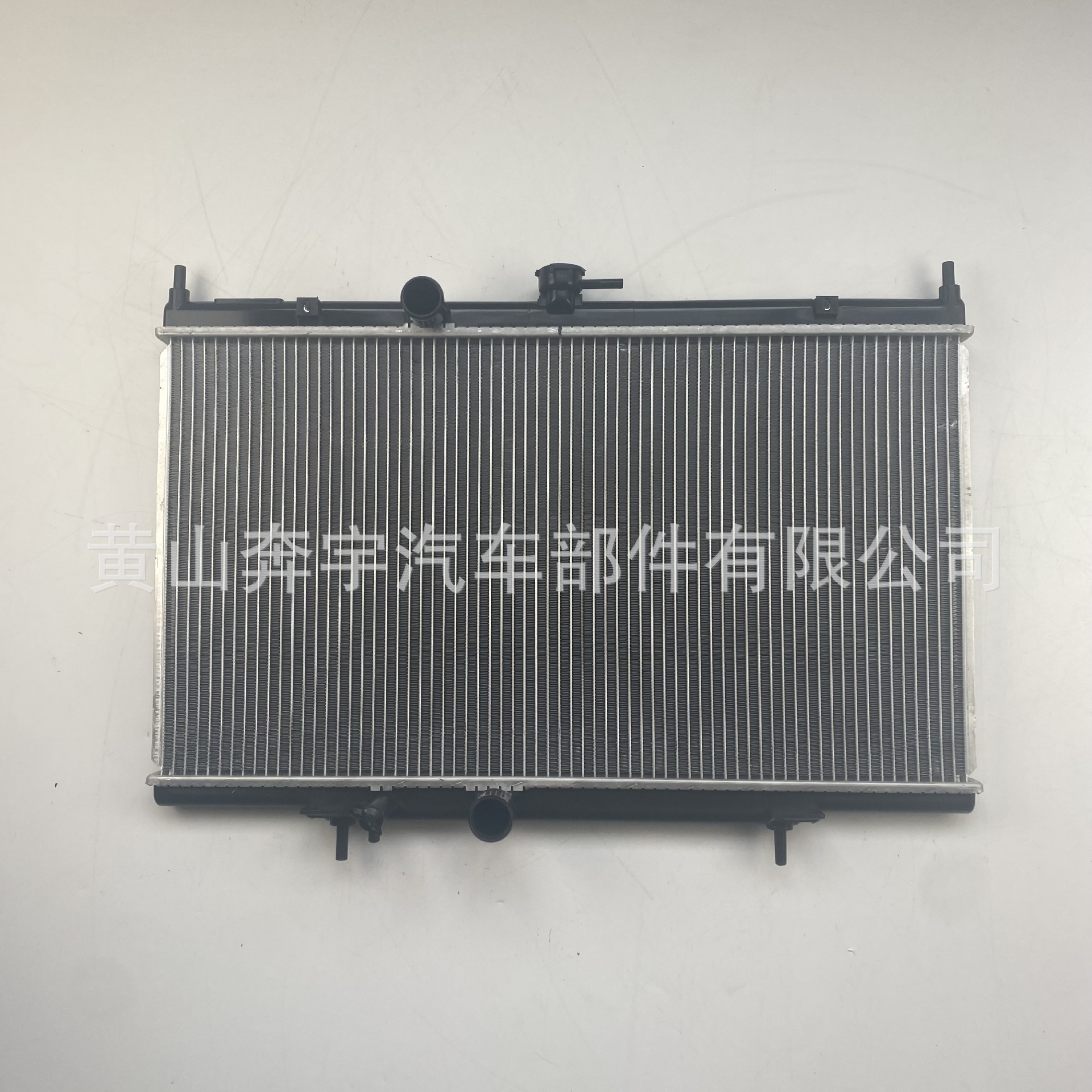 汽车散热器适用于NISSANOE:21400-ET000水箱钎焊直销-阿里巴巴