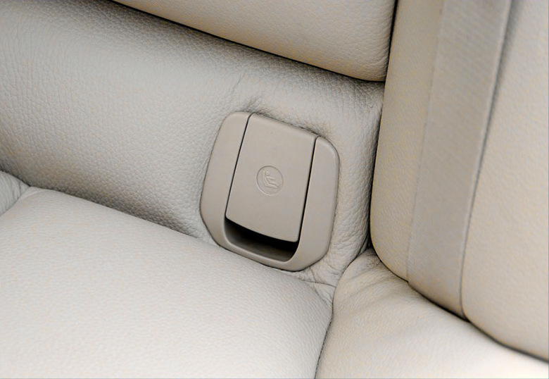 适用于宝马1系3系儿童座椅盖板 52207319687米 52207319686黑-阿里巴巴