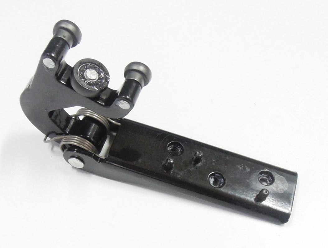 Master 2010-2018滑轮 Sliding door roller-middle L:777659426R-阿里巴巴