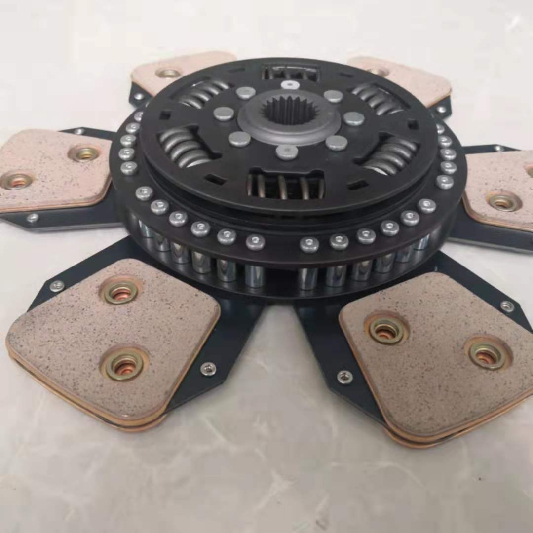 厂家供应拖拉机离合器片 农机迪尔 久保田 弗格森 3701011M91-阿里巴巴