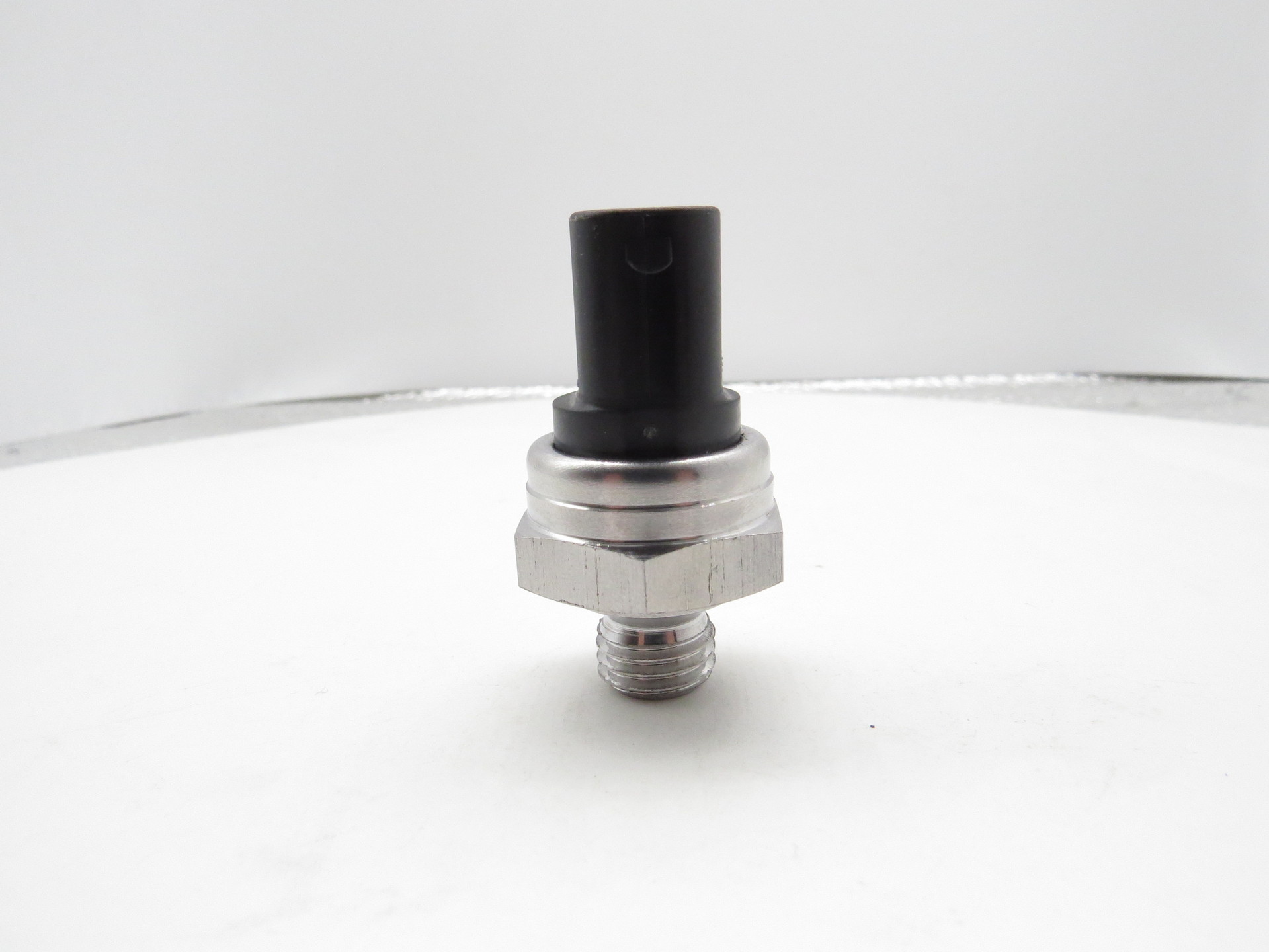 A0091535028 适用于奔驰汽车配件 共轨压力传感器 燃油导轨传感器-阿里巴巴