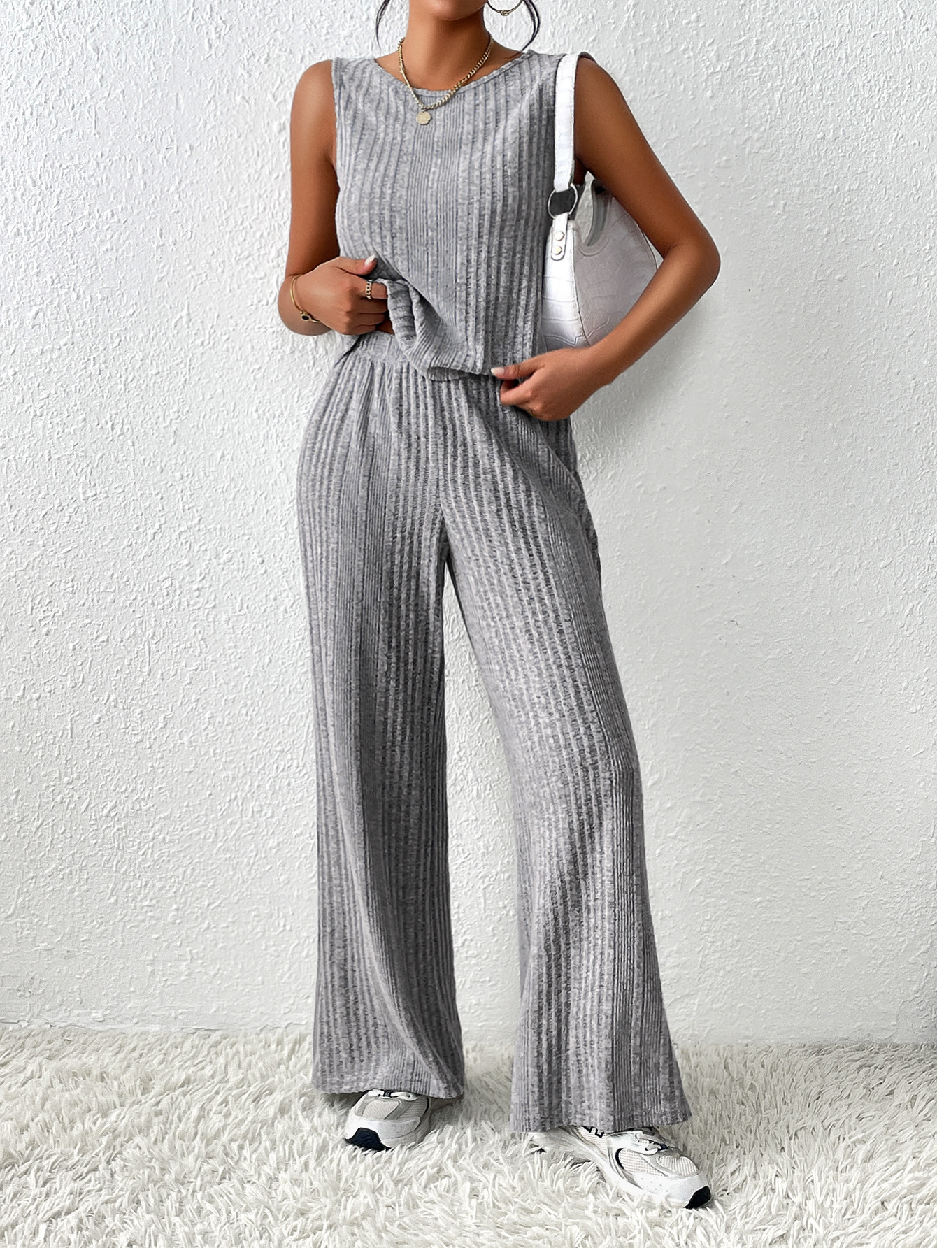 Fashion Women's Sleeveless Top + Loose Pant Two Pieces Set