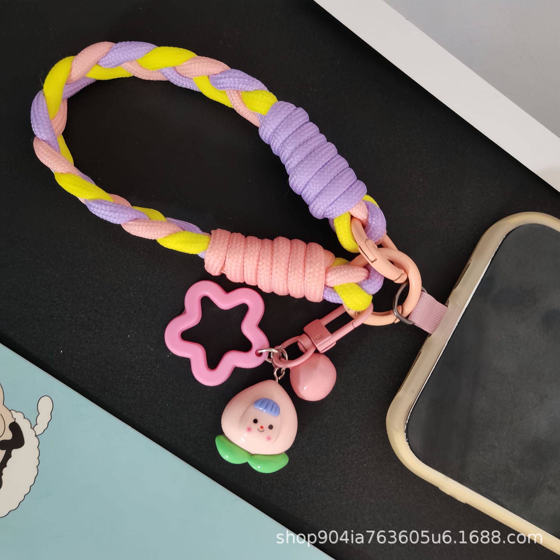 新款创意卡通手机挂绳手机链短绳防丢手机绳子百搭三股绳手机挂件-阿里巴巴