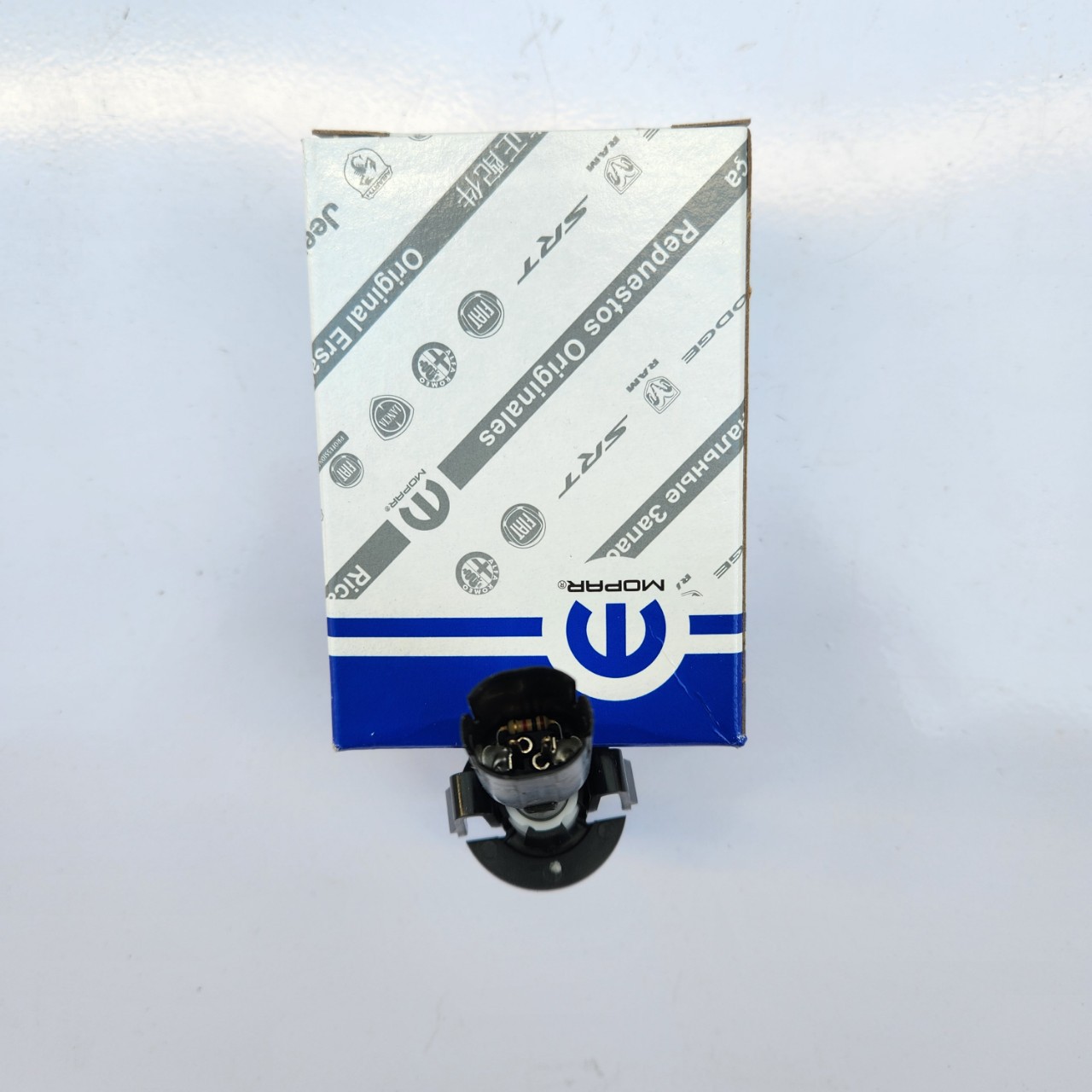 mopar全新原厂适用于Jeep 道奇 克莱斯勒机盖灯开关5026211AA-阿里巴巴