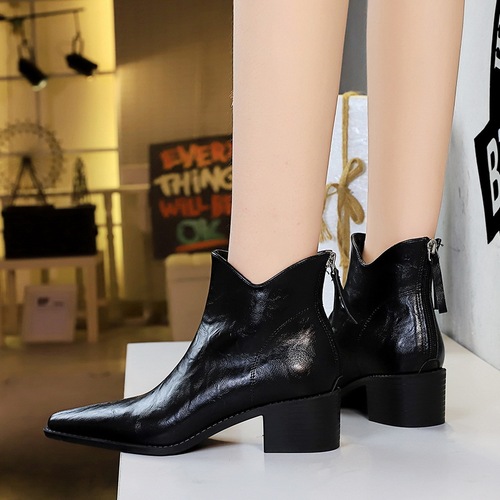 578-9 style retro hand grip pattern women's boots with thick heel ...