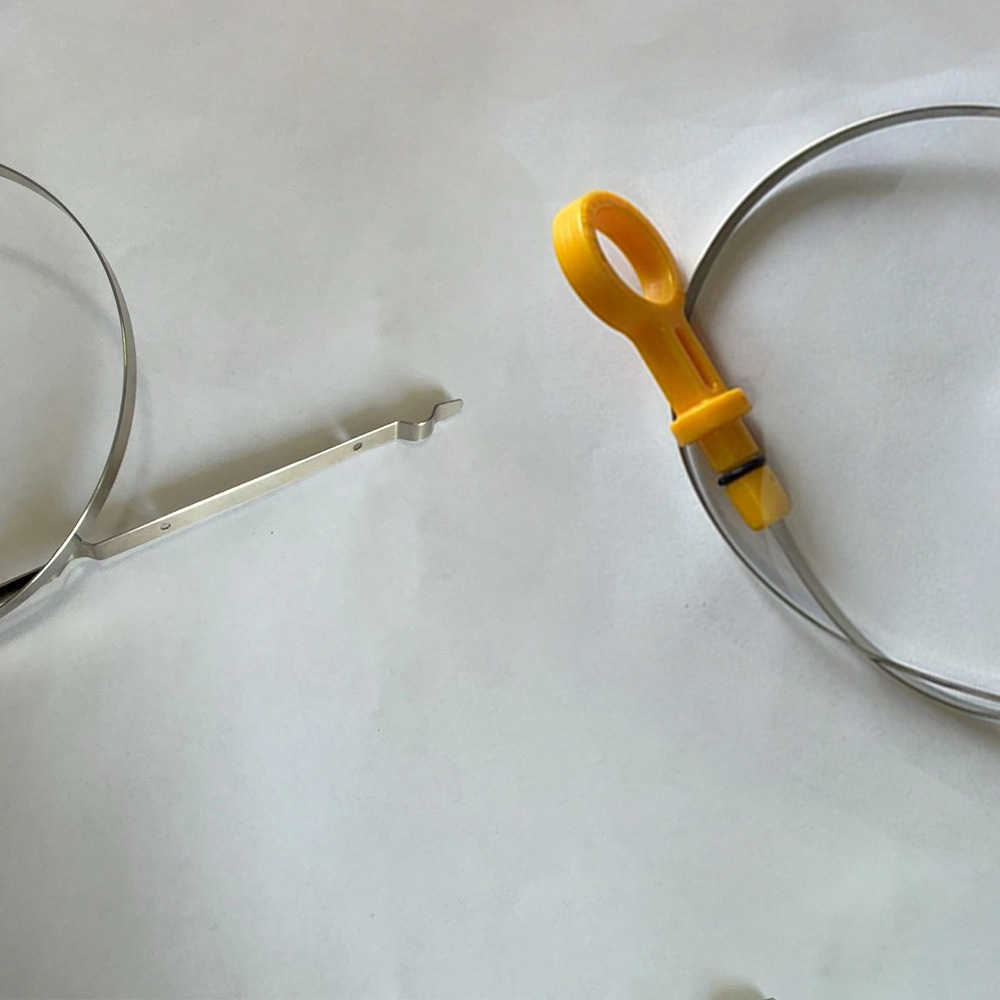 铃木16910-69G01跨境11140-4M500专供111403TA0A汽车发动机机油尺-阿里巴巴