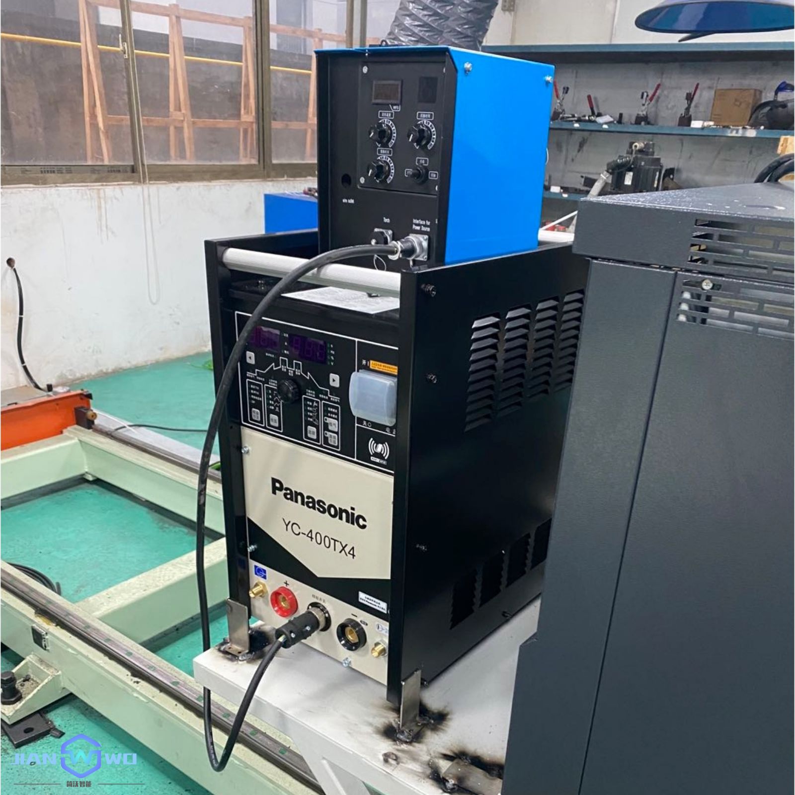 新款松下焊机YC-400TX4松下中薄板专用直流氩弧焊机TIG焊机-阿里巴巴