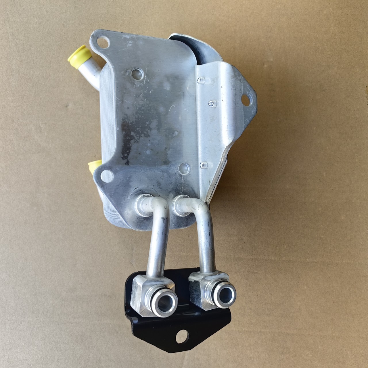 JB3G-7A095-BA适用福特RANGER 油冷器 机油散热器AB39-7A095-BB-阿里巴巴