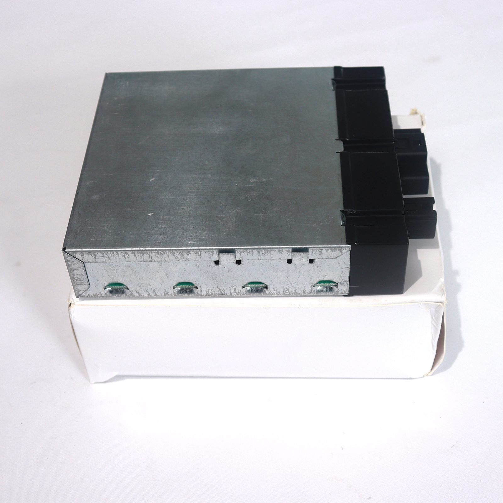 适用于宝马F01F02F03汽车电压转换器 变压器电脑版61429247159-阿里巴巴