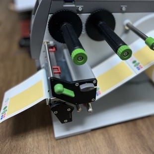 苏州无尘净化标贴BWS1251-83*83局部涂胶FASSON双层底纸PE UL标签-阿里巴巴