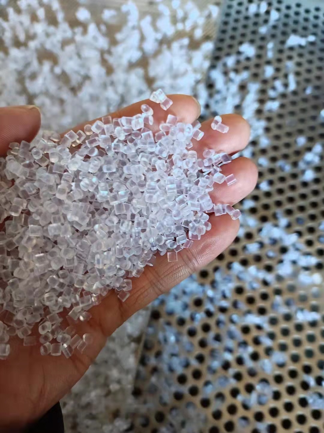 工厂直销 pvc原料透明粒子 注塑级挤出级 硬质pvc颗粒 高光泽粒子-阿里巴巴