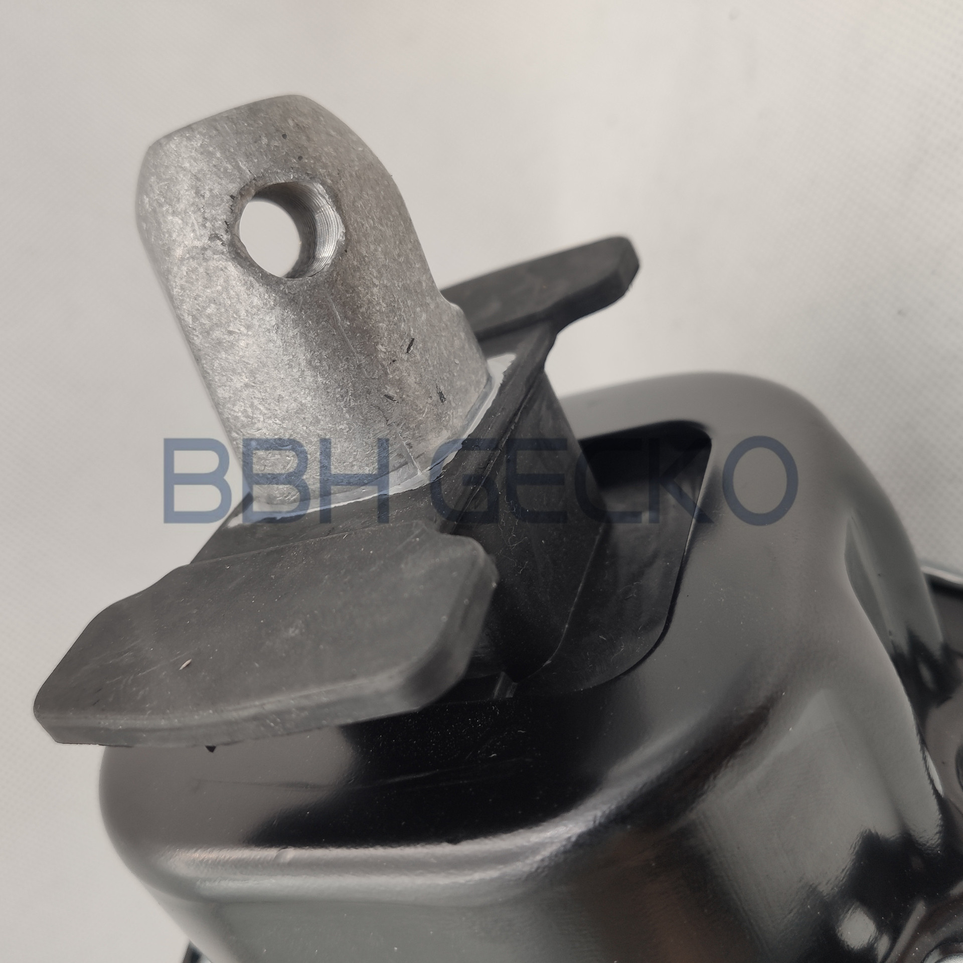 适用于宝马E70 发动机机脚胶支架垫 22116793016现货供应工厂直销-阿里巴巴