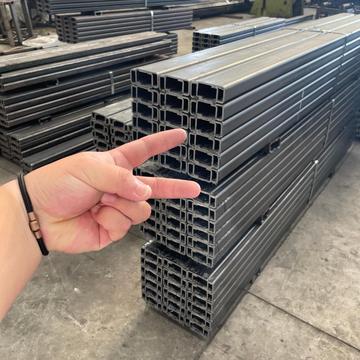 天津国标Q235B 160*60*20热镀锌光伏支架 可冲孔厂房用C型钢檩条-阿里巴巴