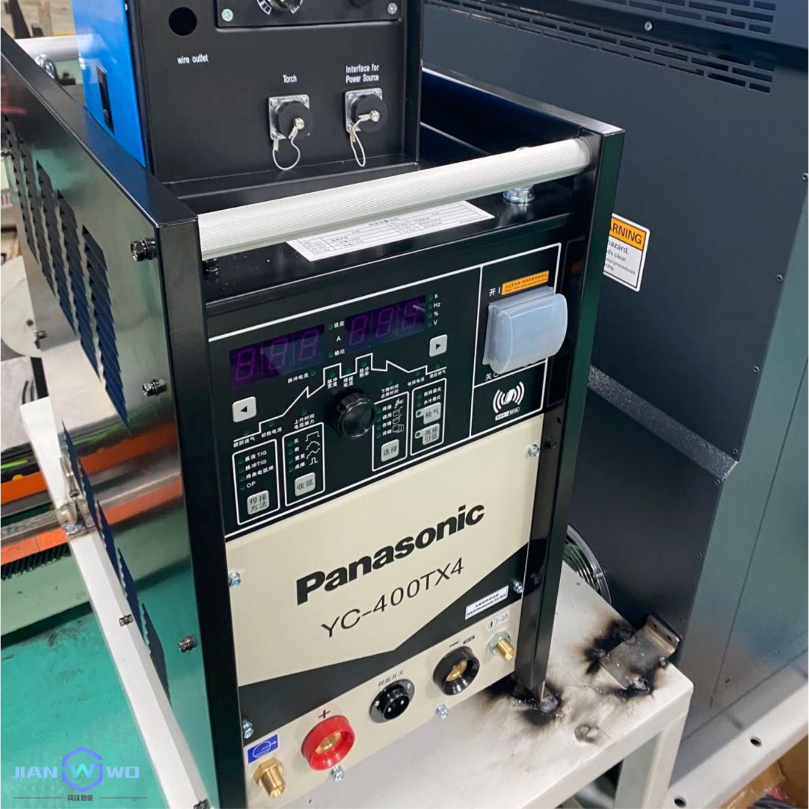 新款松下焊机YC-400TX4松下中薄板专用直流氩弧焊机TIG焊机-阿里巴巴
