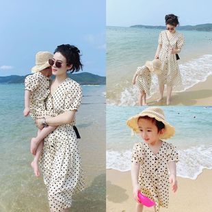 6321亲子装高端波点连衣裙夏季新品洋中长款v领时沙滩裙连衣裙-阿里巴巴