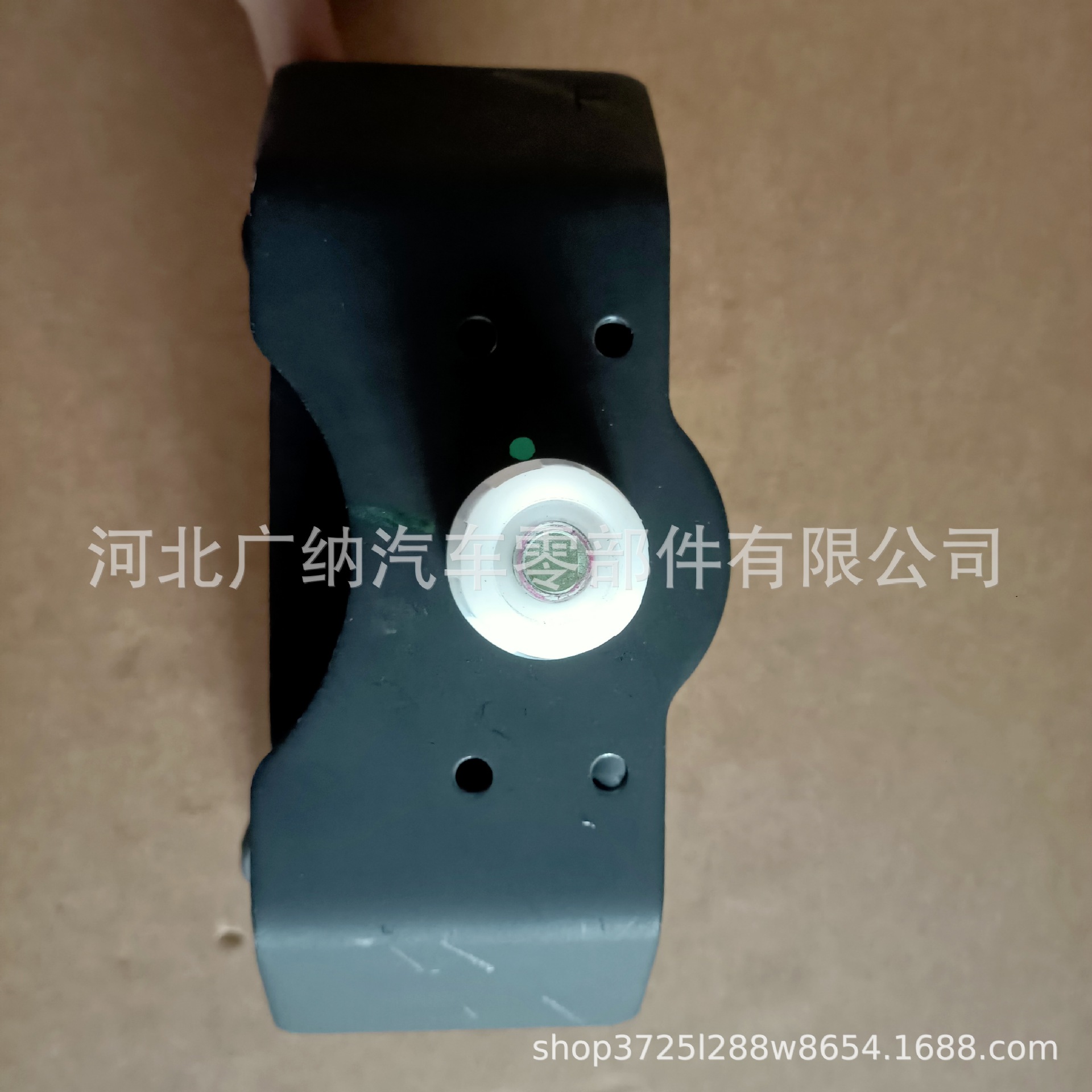 --12371-0C121 适用于丰田车系发动机支架 发动机机脚胶 减震支架-阿里巴巴