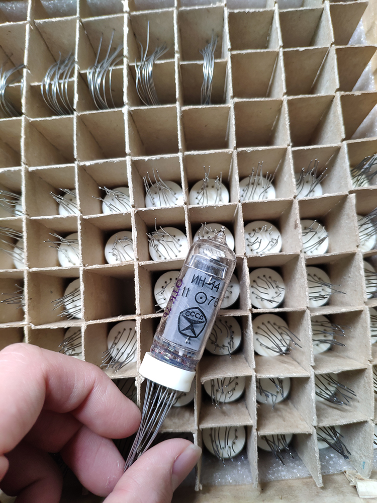 原盒全新前苏联IN14/IN8-2/IN8辉光管时钟配件辉光灯-阿里巴巴