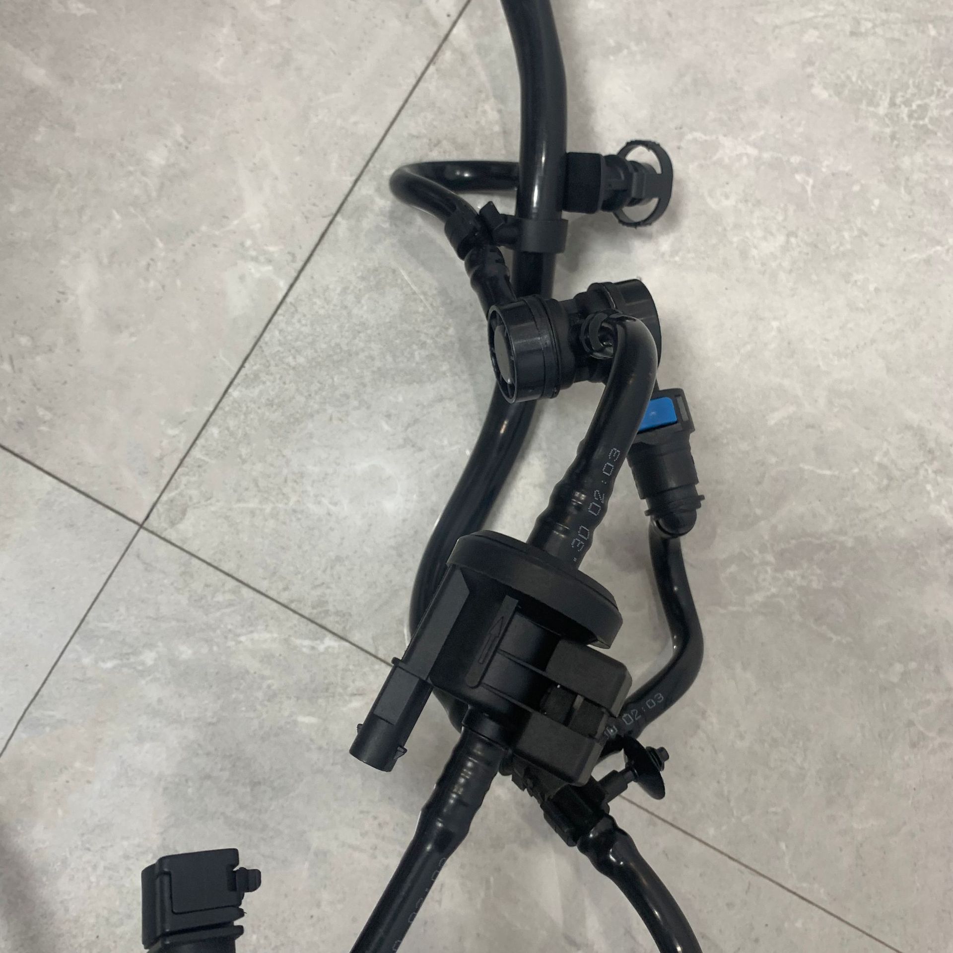 LR045109 LR027894 适用于路虎/捷豹RRE燃油蒸汽管-阿里巴巴