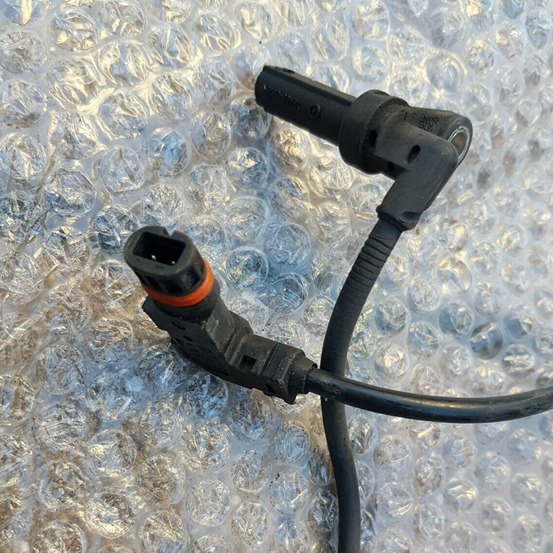车用前左ABS传感器 防抱死系统 适用于奔驰E级W212 2129055905-阿里巴巴