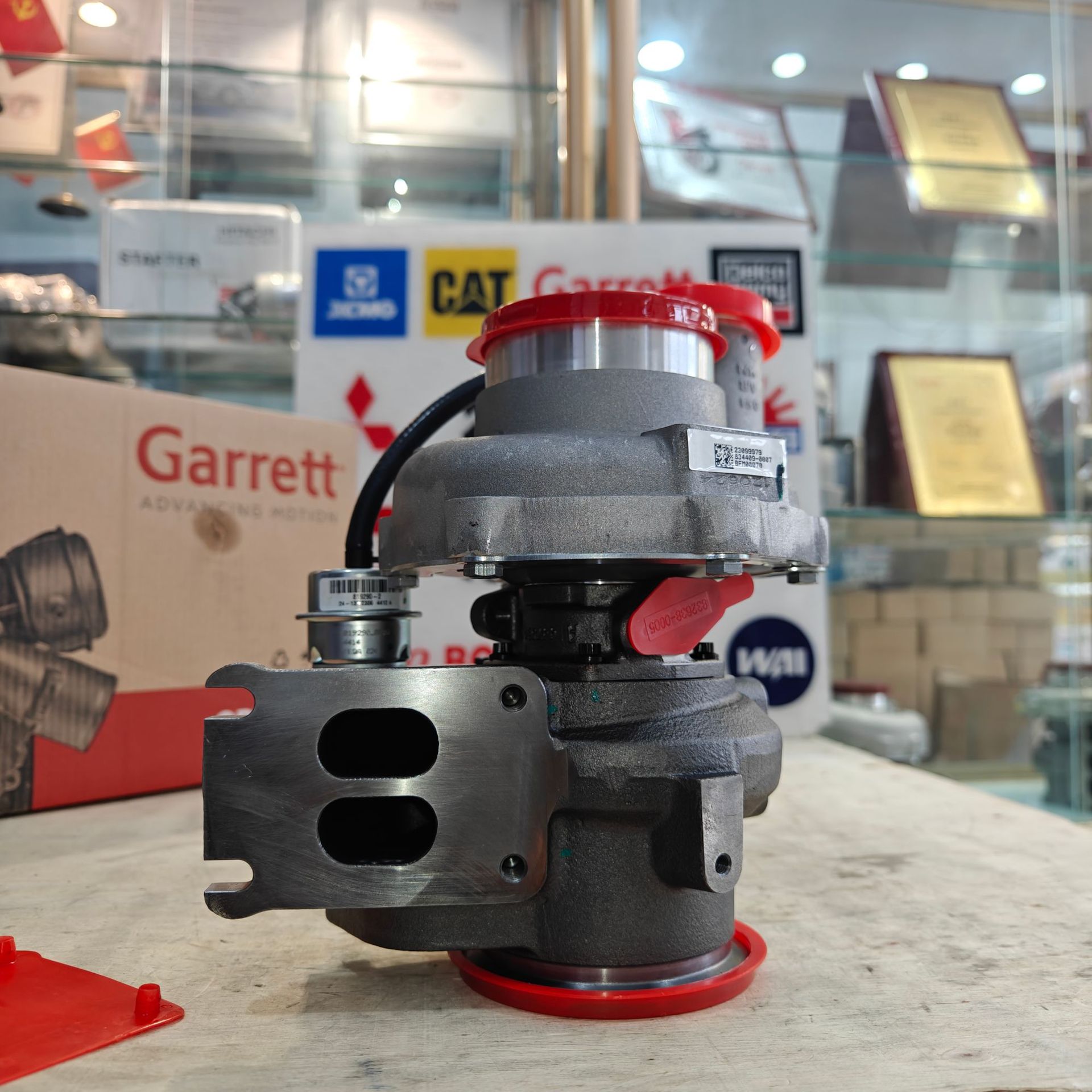 沃尔/沃7.8L发动机盖瑞特增压器 834409-5007S 23099979 22259656-阿里巴巴