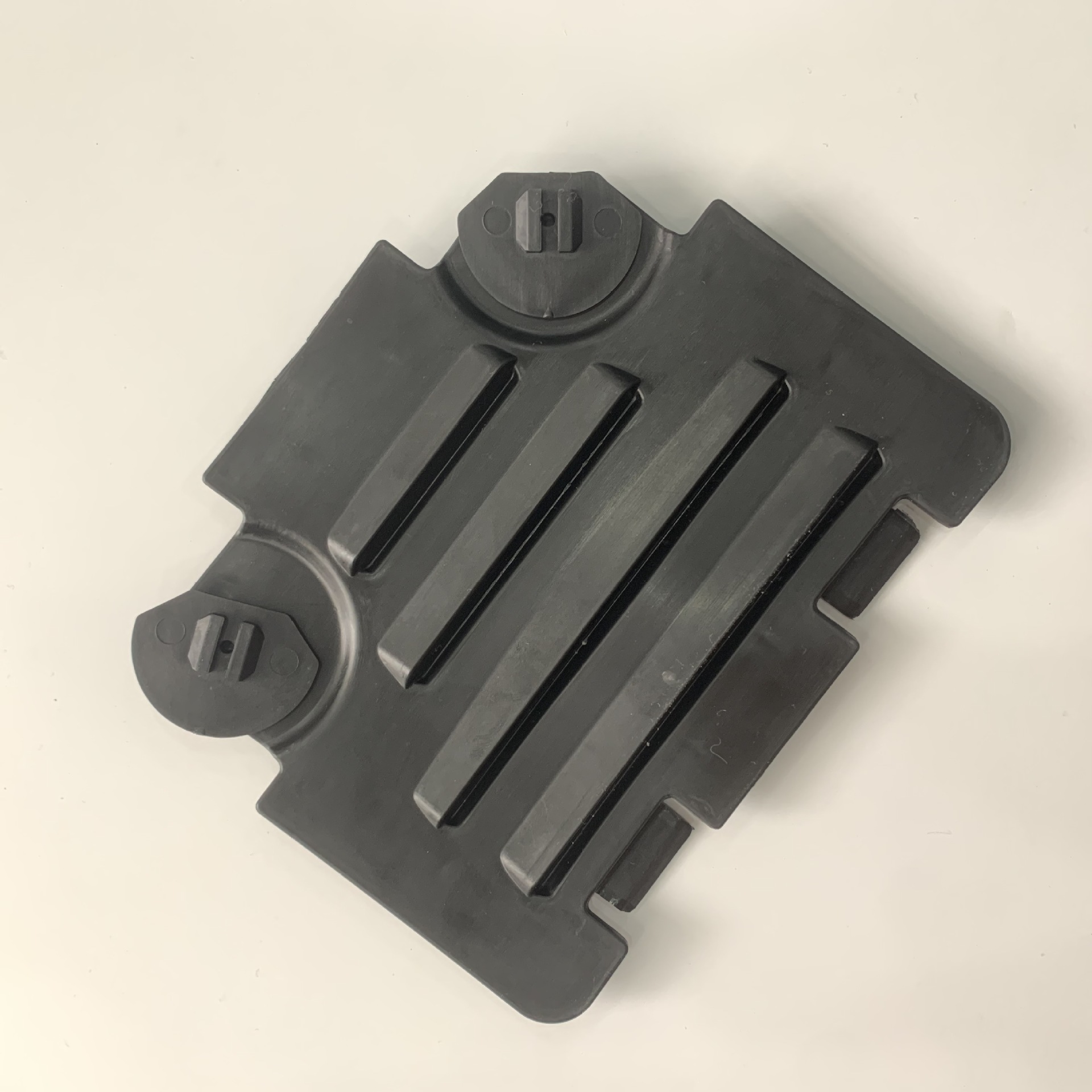 适用宝马E82 E88 E90 E91内衬维修盖板51717143849/51717143850-阿里巴巴