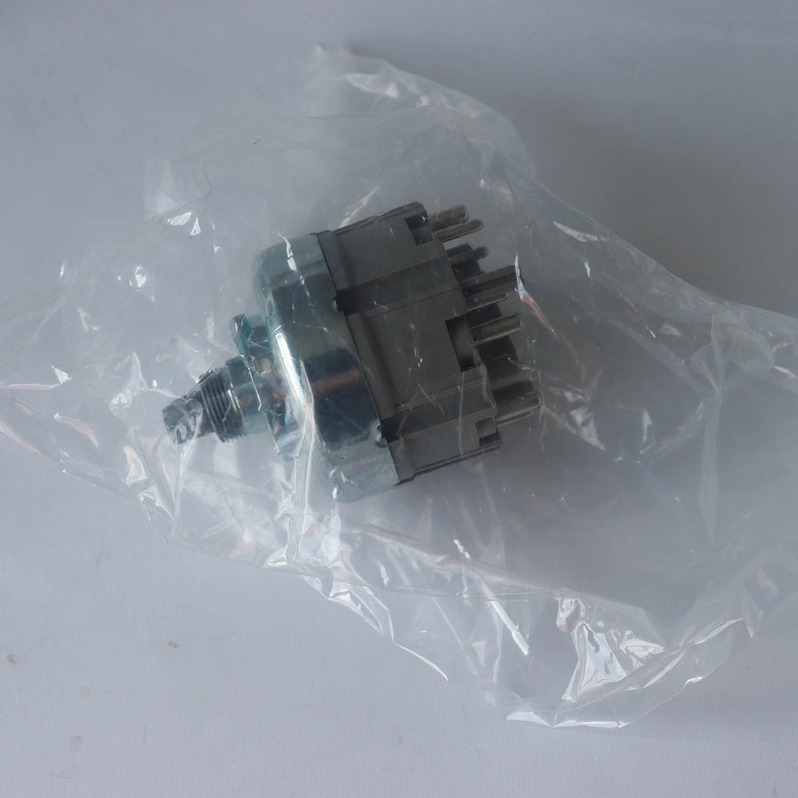 厂家直销 适用于奔驰C140 W140 示廓灯大灯开关0005456504-阿里巴巴