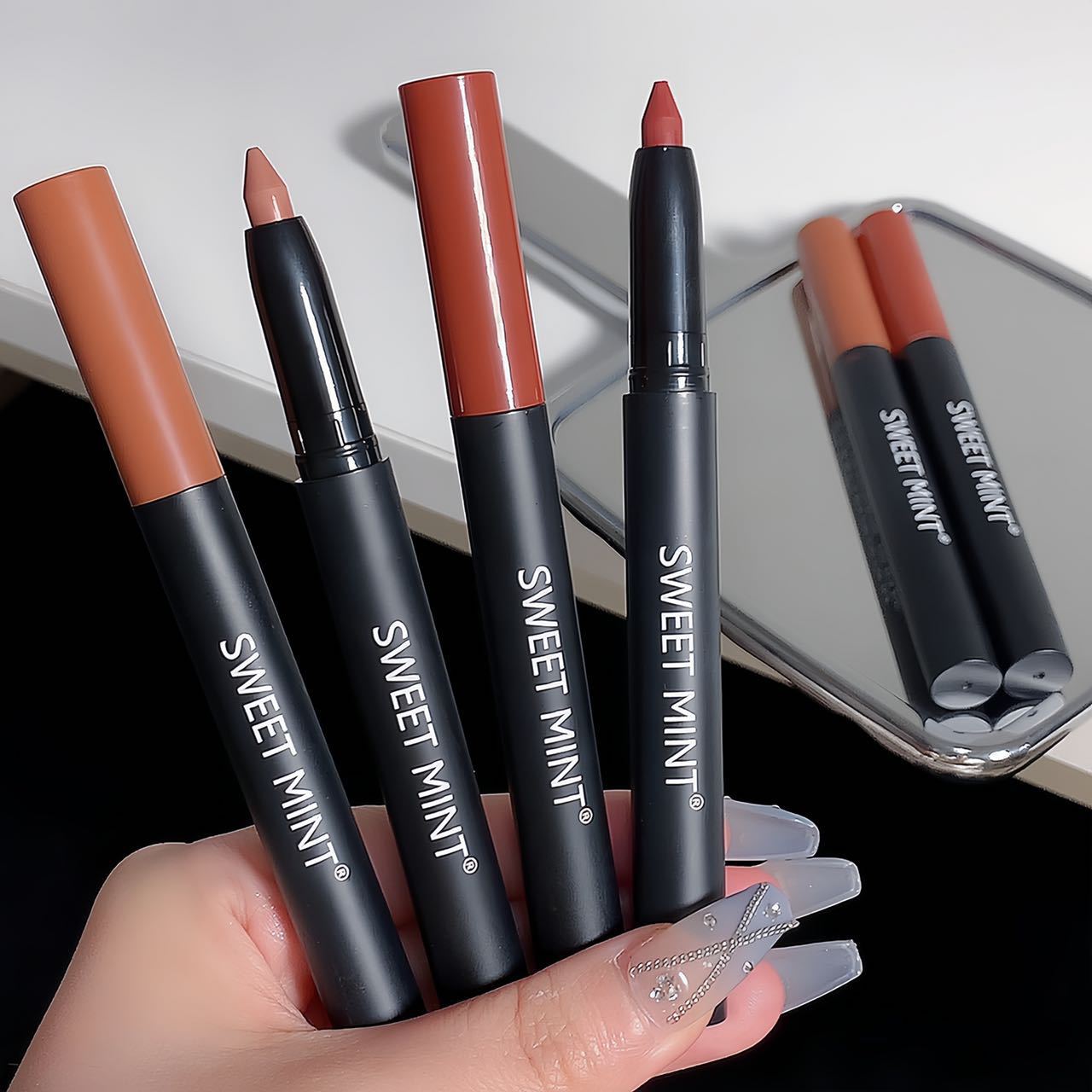 SWEETMINT唇膏口红笔勾勒唇形提亮气色饱满漫画唇口红不沾杯彩妆-阿里巴巴