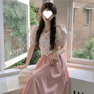 W5H【2636人收藏】小清新时尚套装女夏款2025年新款短袖上衣中长-阿里巴巴