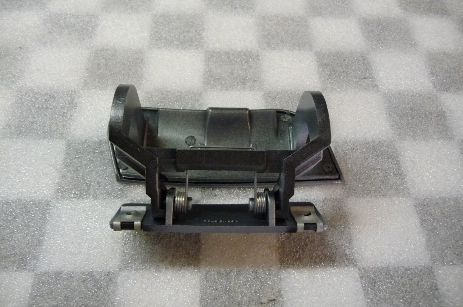 2208800305 2208800405适用于奔驰S级w220s350等前喷水盖板左右-阿里巴巴