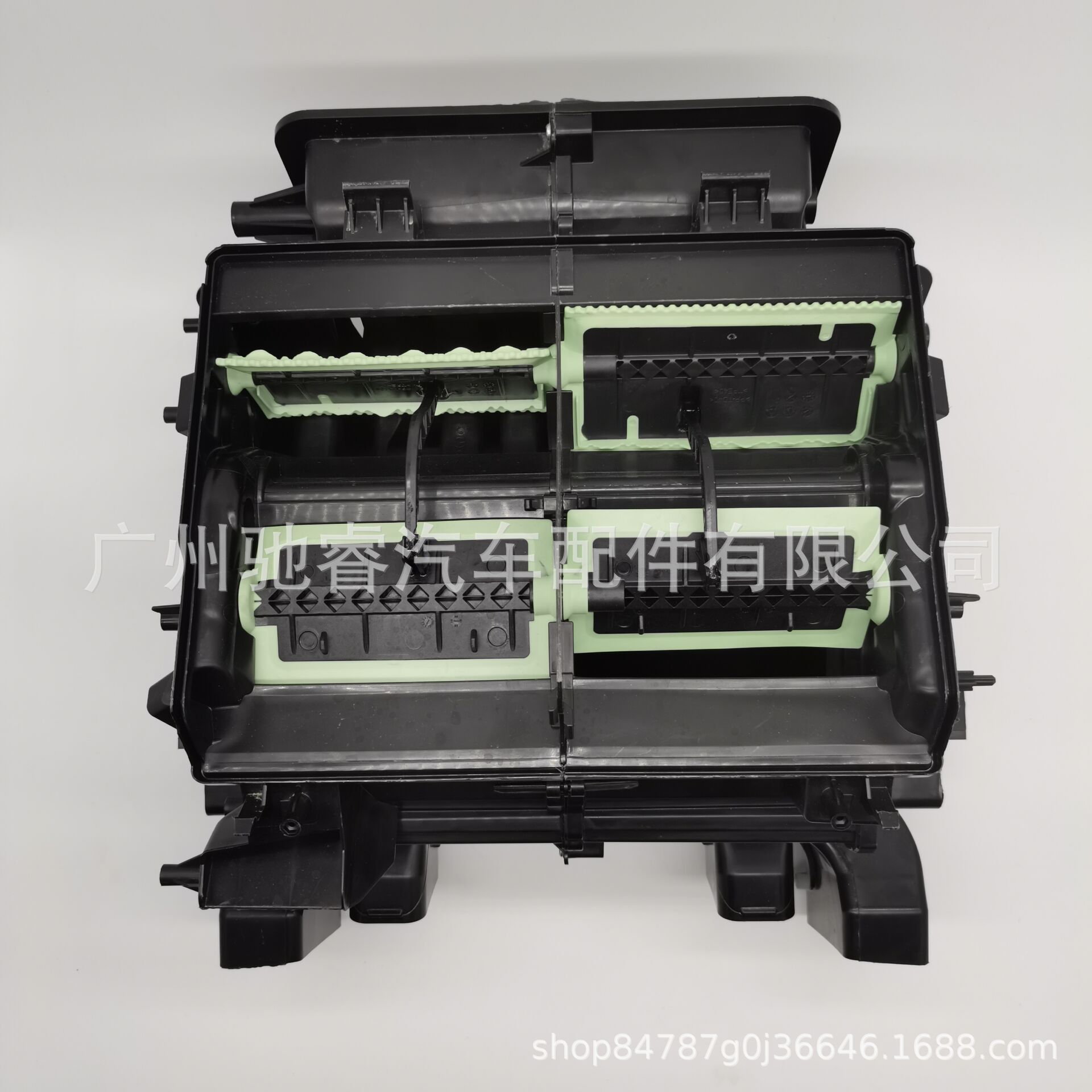 A2058306800适用于奔驰W205C200蒸发箱壳总成蒸发箱冷暖风翻板-阿里巴巴