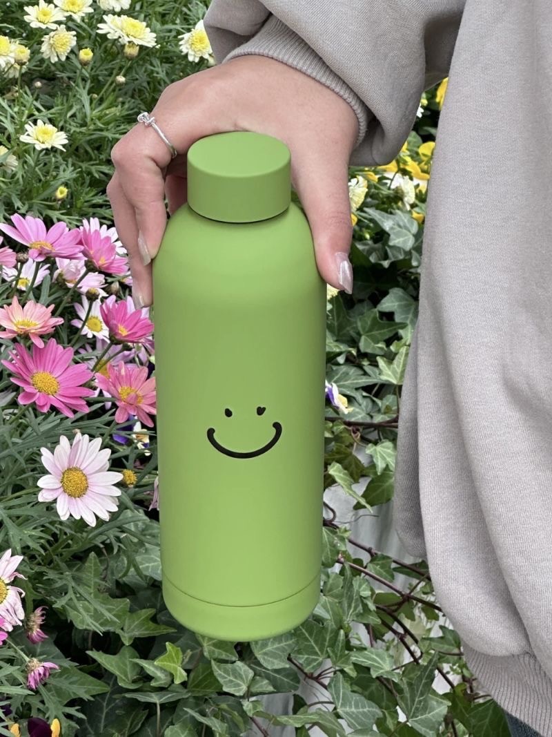 纯色简约笑脸保温杯小众学生保温杯创意磨砂质感表情休想水杯现货-阿里巴巴