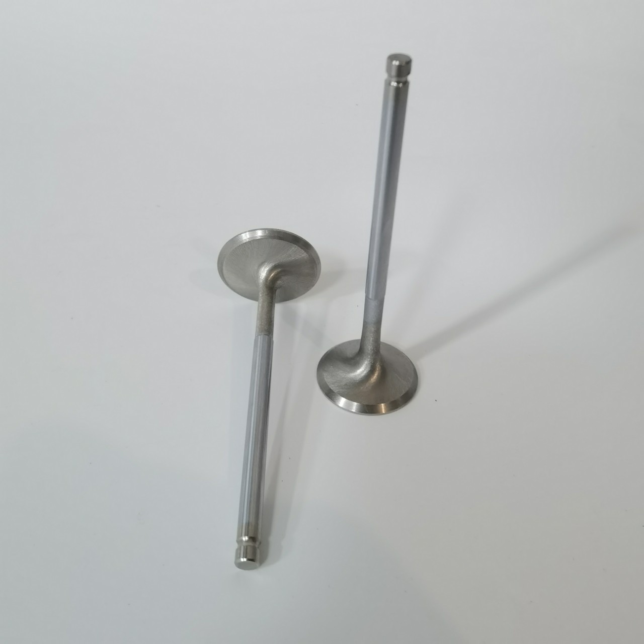 适用马自达进排气门 M6 2.0 LF01-12-111 LF01-12-121-阿里巴巴