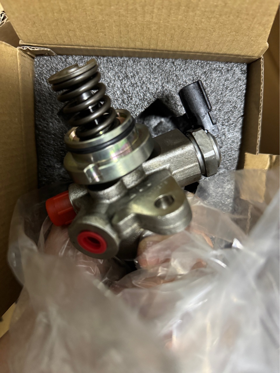 适用于英菲尼迪高压燃油泵16630-1LA0A 16630-1LA0B 166301LA1A-阿里巴巴