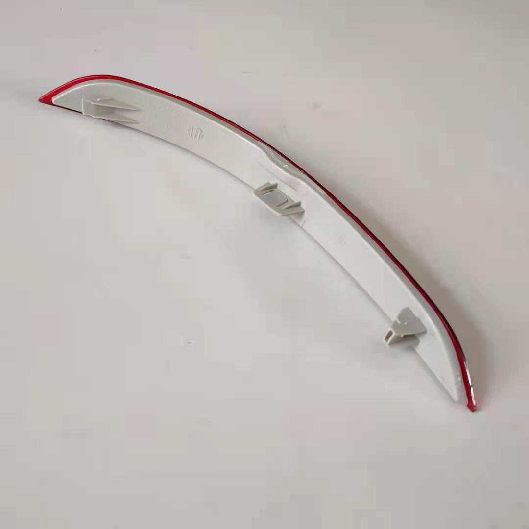 红色反光器 警示灯 适用于宝马X5F15 63147290091 63147290092-阿里巴巴