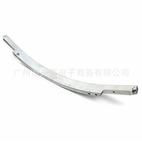 适用于特斯拉 MODEL3前保险杠防撞梁前保险杠骨架上1104667-00-K-阿里巴巴