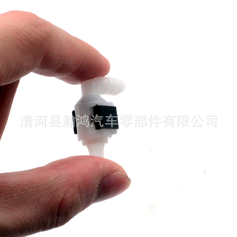 适用于 A3 A4 A6 A8 Q5 Q7 TT挡风玻璃清洗器喷嘴连接器弯头直头-阿里巴巴