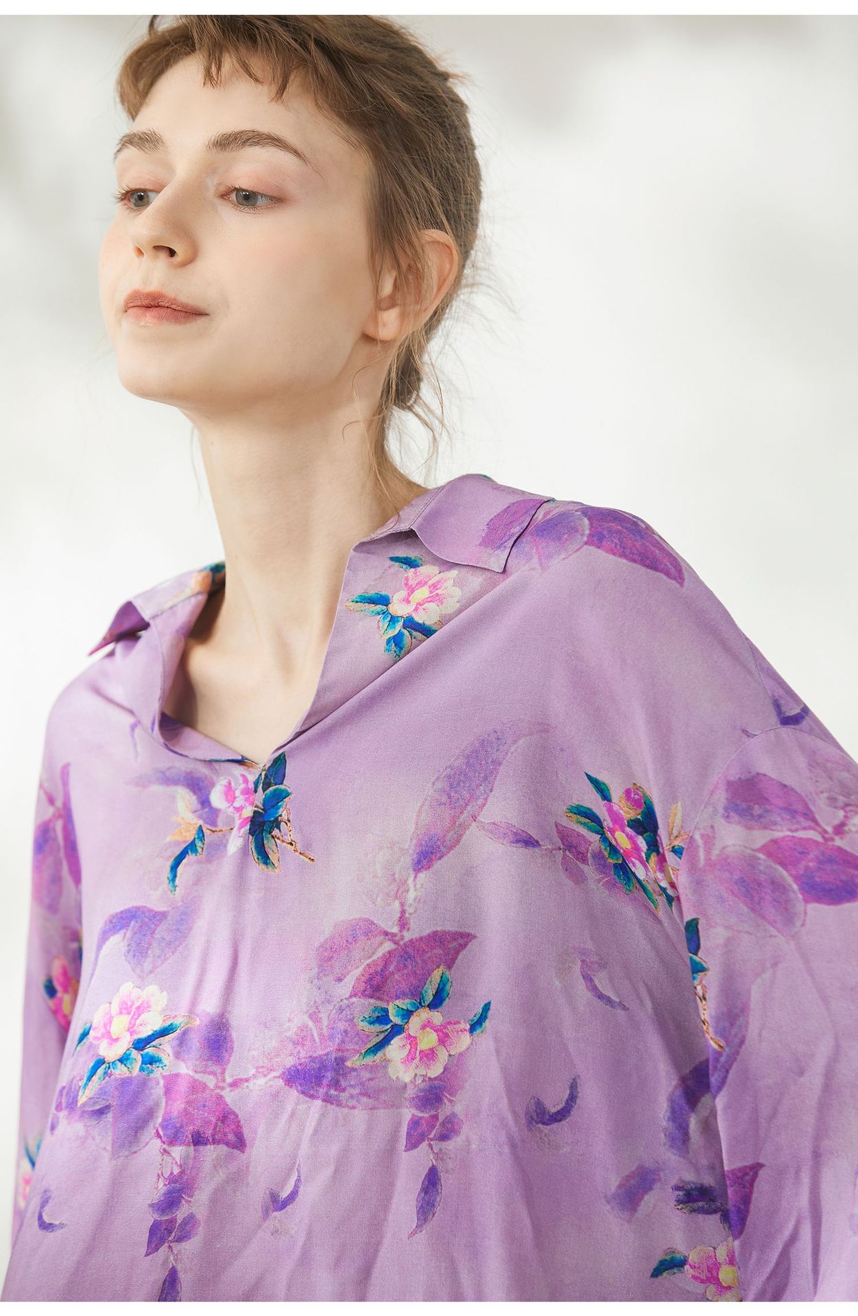 厂家直销米可帛恩休闲印花衬衫帅气中长款开衫秋季新款上衣83732A-阿里巴巴