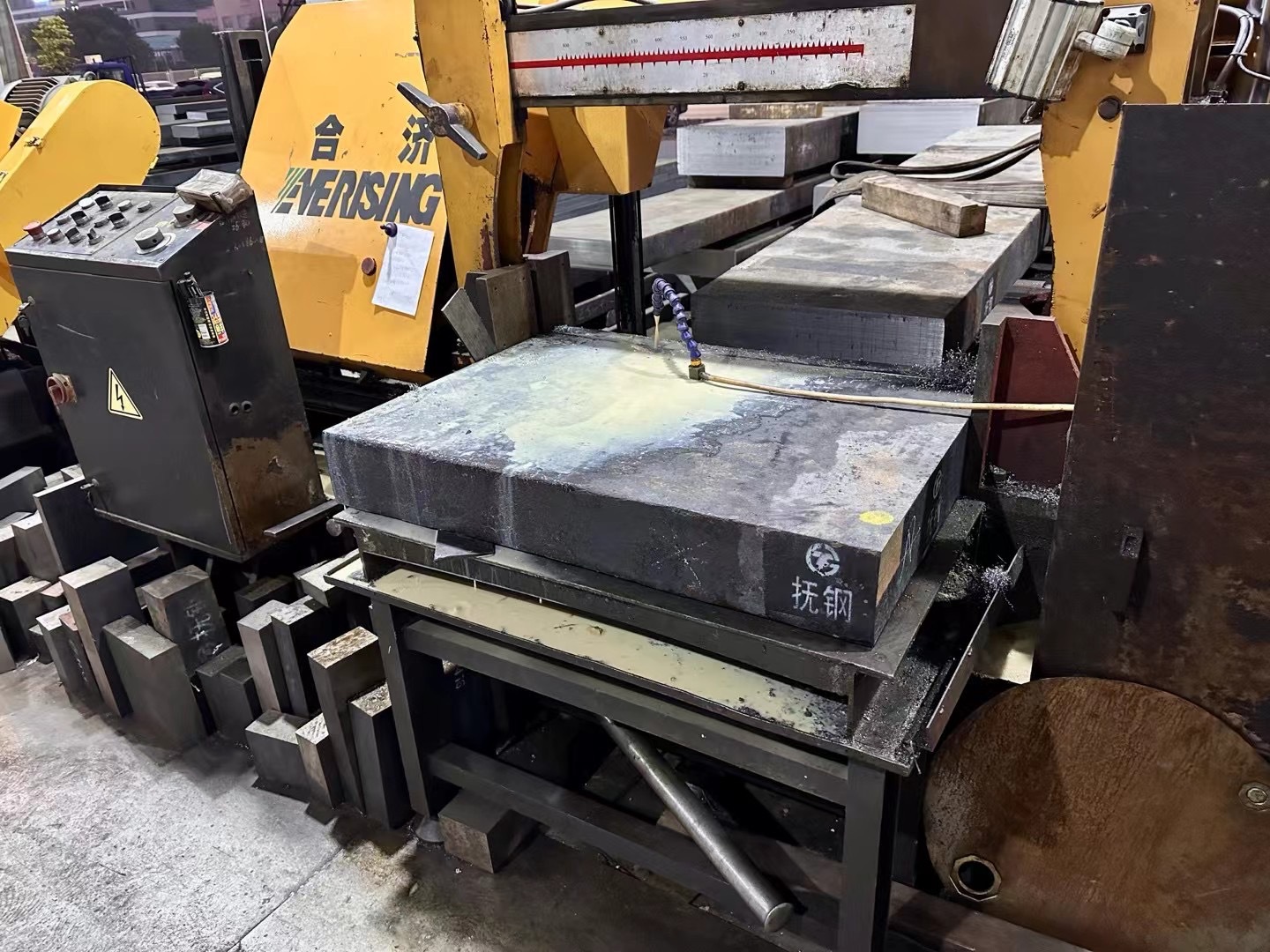 抚顺 SKD11 CR12MOV DC53 CR12 45# D2 五金冲压模具钢材-阿里巴巴