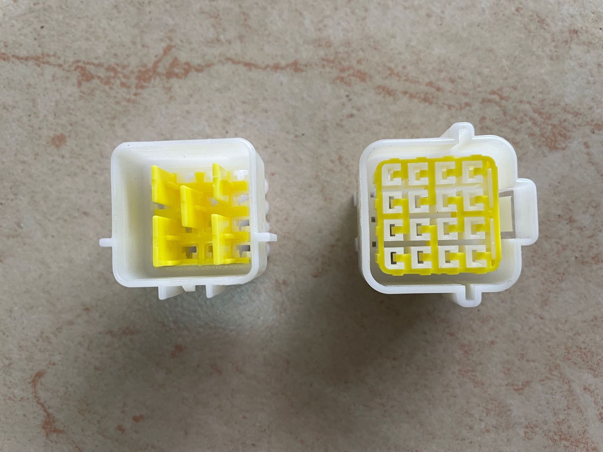 厂家供应16孔汽车防水连接器，DJ7161Y-2.3-11，DJ7161Y-2.3-10-阿里巴巴