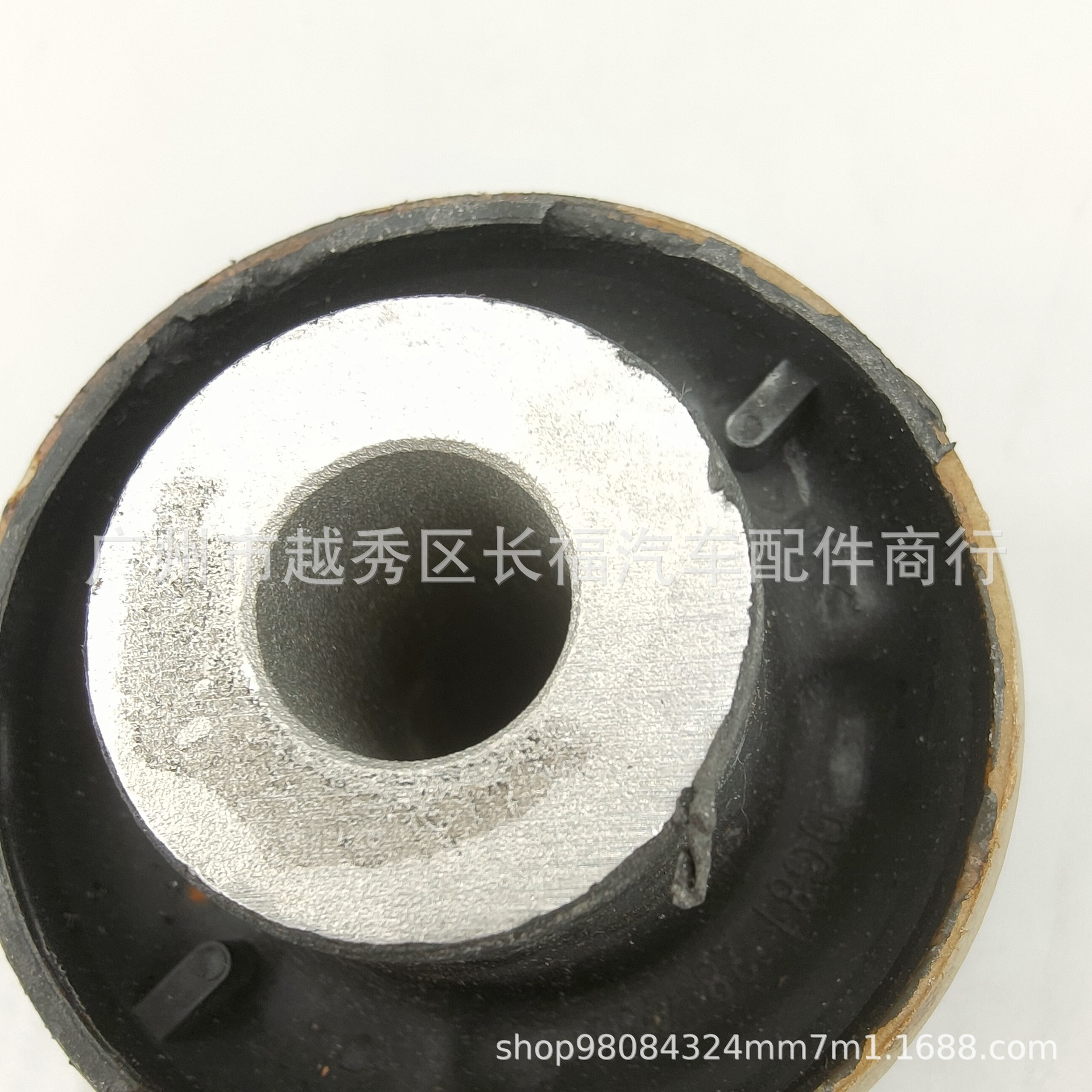 8V515K653BA 8V515K653AA 1805815 1535296 后桥胶套 适用于福特-阿里巴巴