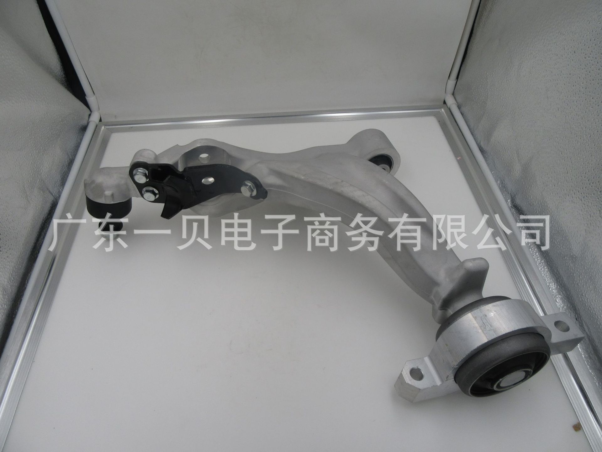 适用于英菲尼迪风雅Y51 前下悬挂54501-1MA0B 54500-1MA0B-阿里巴巴