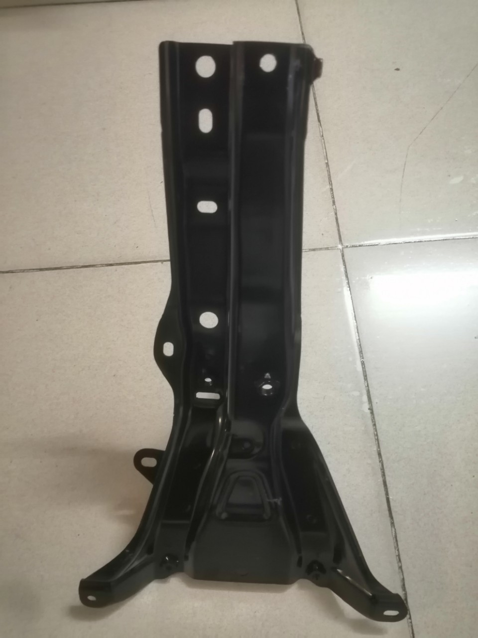 53208-KK020发动机盖锁支架分总成海拉克斯皮卡REVO穿越者FORTUNE-阿里巴巴