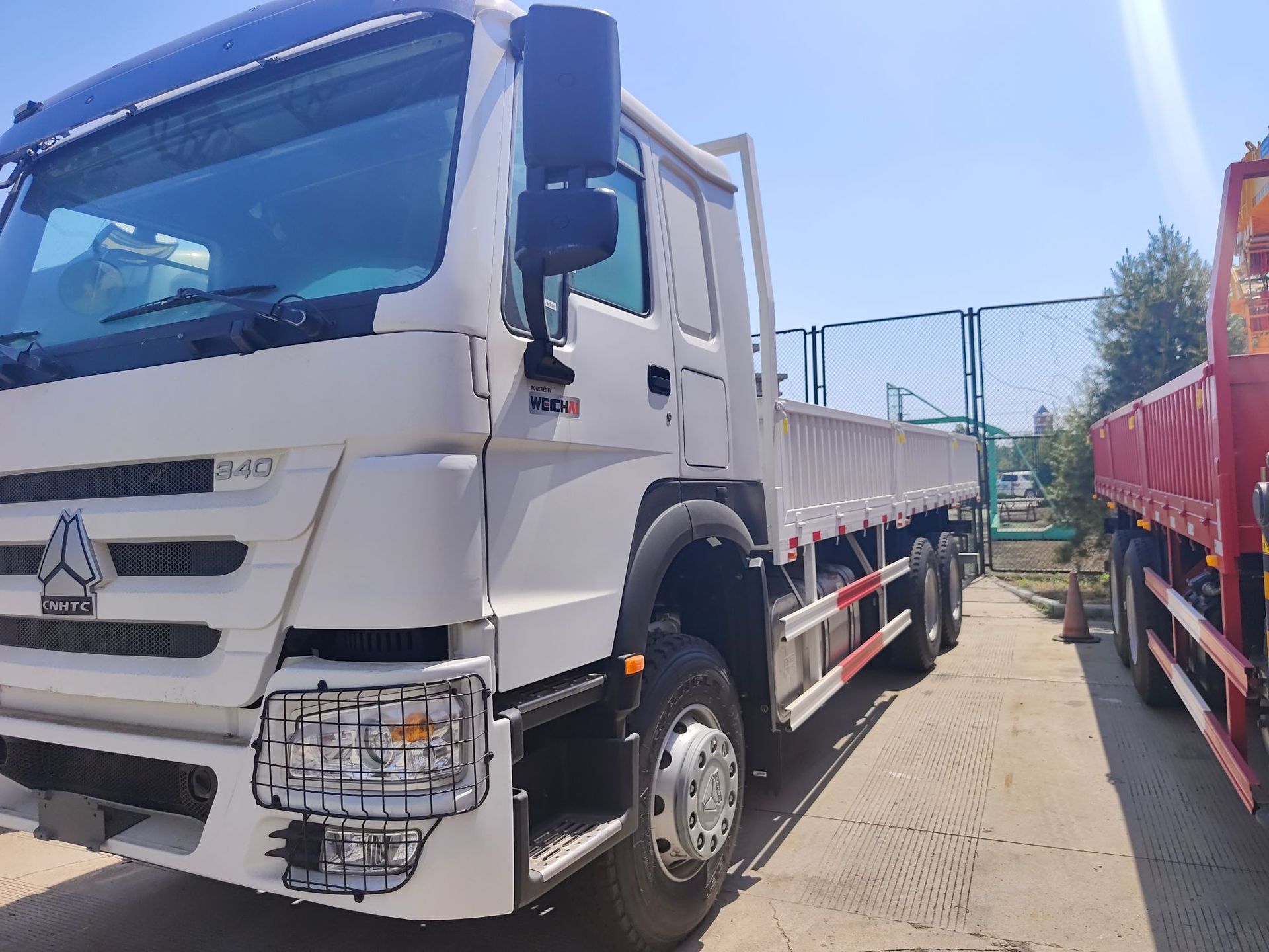 HOWO载货车6x4 型号：ZZ1257N4647B1 发动机： WP10.380E22发动-阿里巴巴