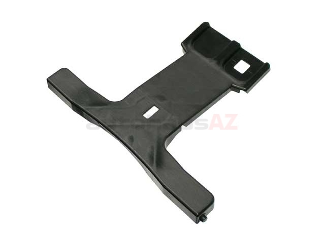 2048850736 适用于奔驰W204 C200 中网支架-阿里巴巴